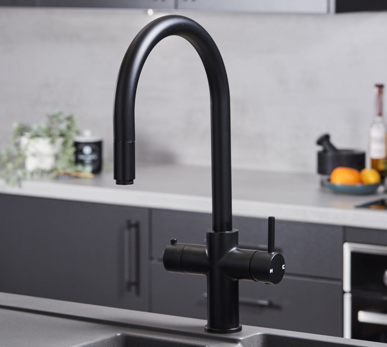 Black Instant Boiling Water Taps: 3-in-1 & 4-in-1 Taps
